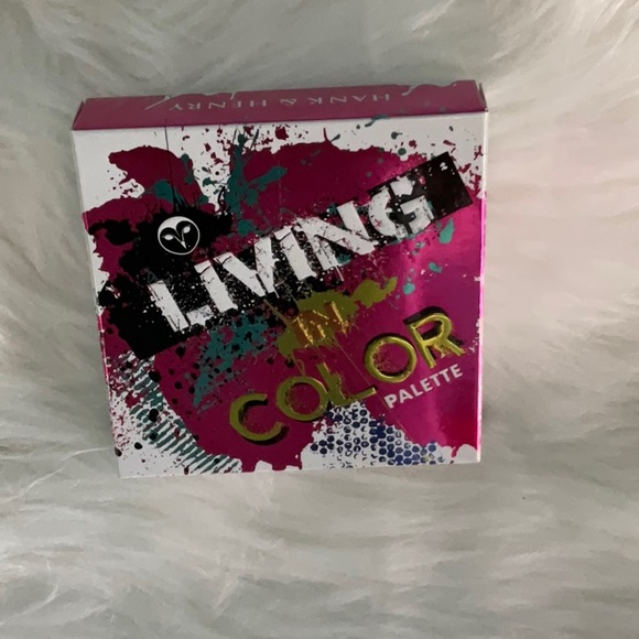 Hank & Henry | Makeup | Hank Henry Living In Color Palette | Poshmark